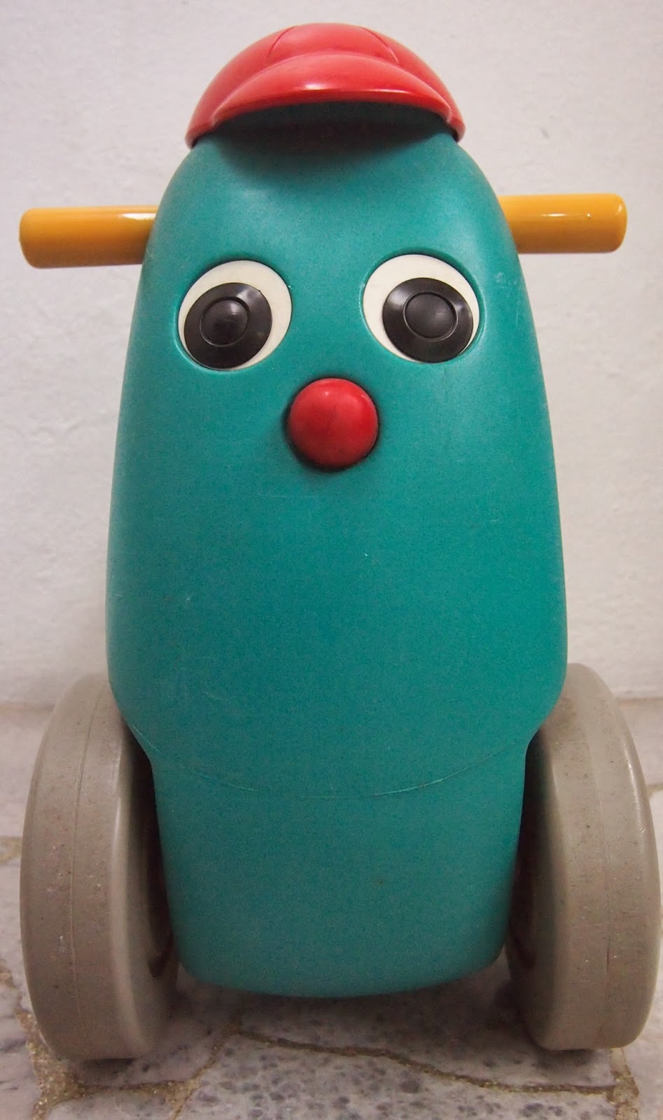 JuaiMurah: Step 2 Cappy Coaster Ride On