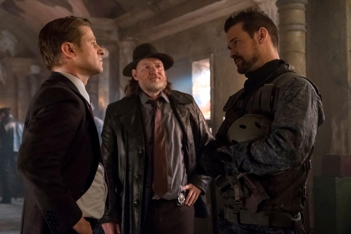 'Gotham' Recap: "Pena Dura" (5x05) ~ The Fangirl Initiative