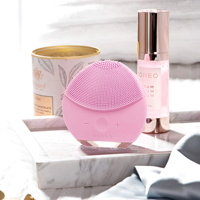 Nuevo Foreo Luna Mini 2 Plus, el gadget que une la limpieza y el masaje ...