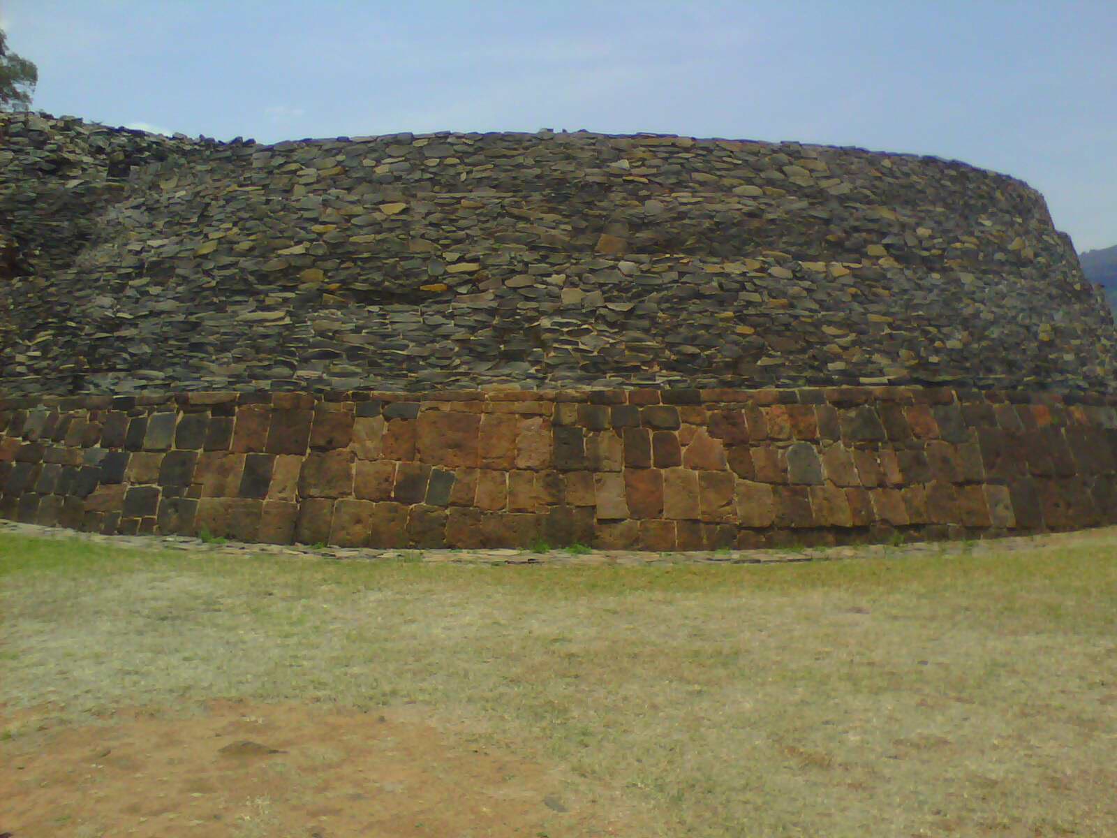Imperio purepecha: tzintzuntzan-YACATAS