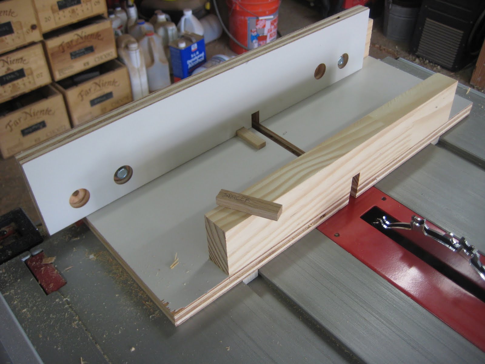 Chris’ Amazingly Fantastic Finger-Joint Jig