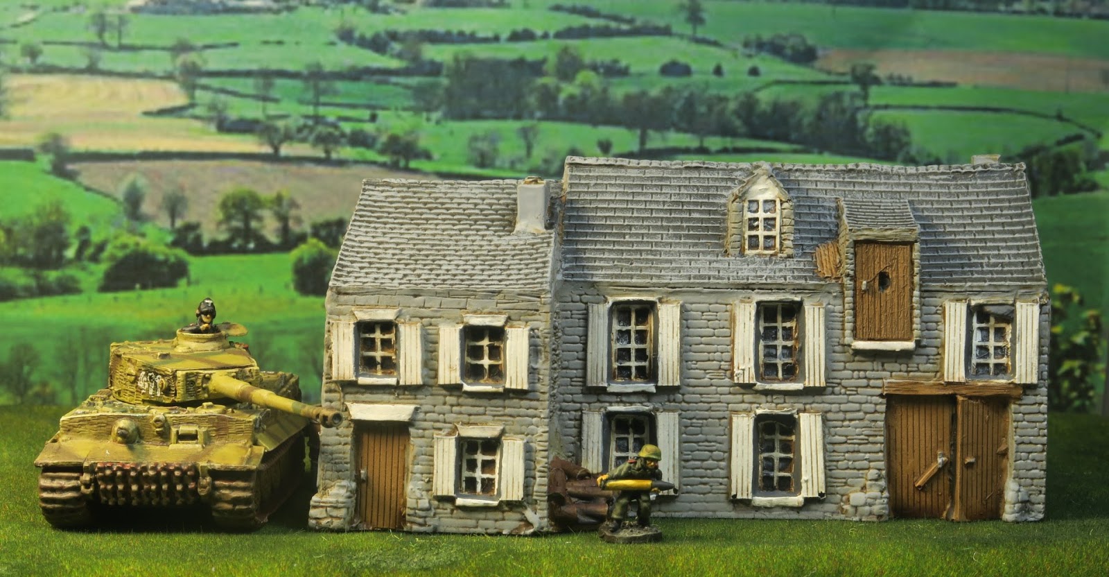 BigLee's 'Miniature Adventures': Normandy Farmhouse