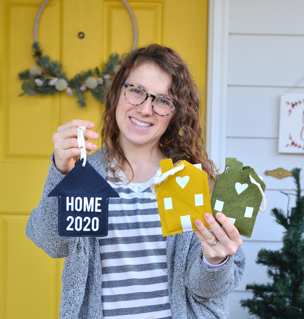DIY Felt Houses Pattern and Christmas Gift - Sisters, What!