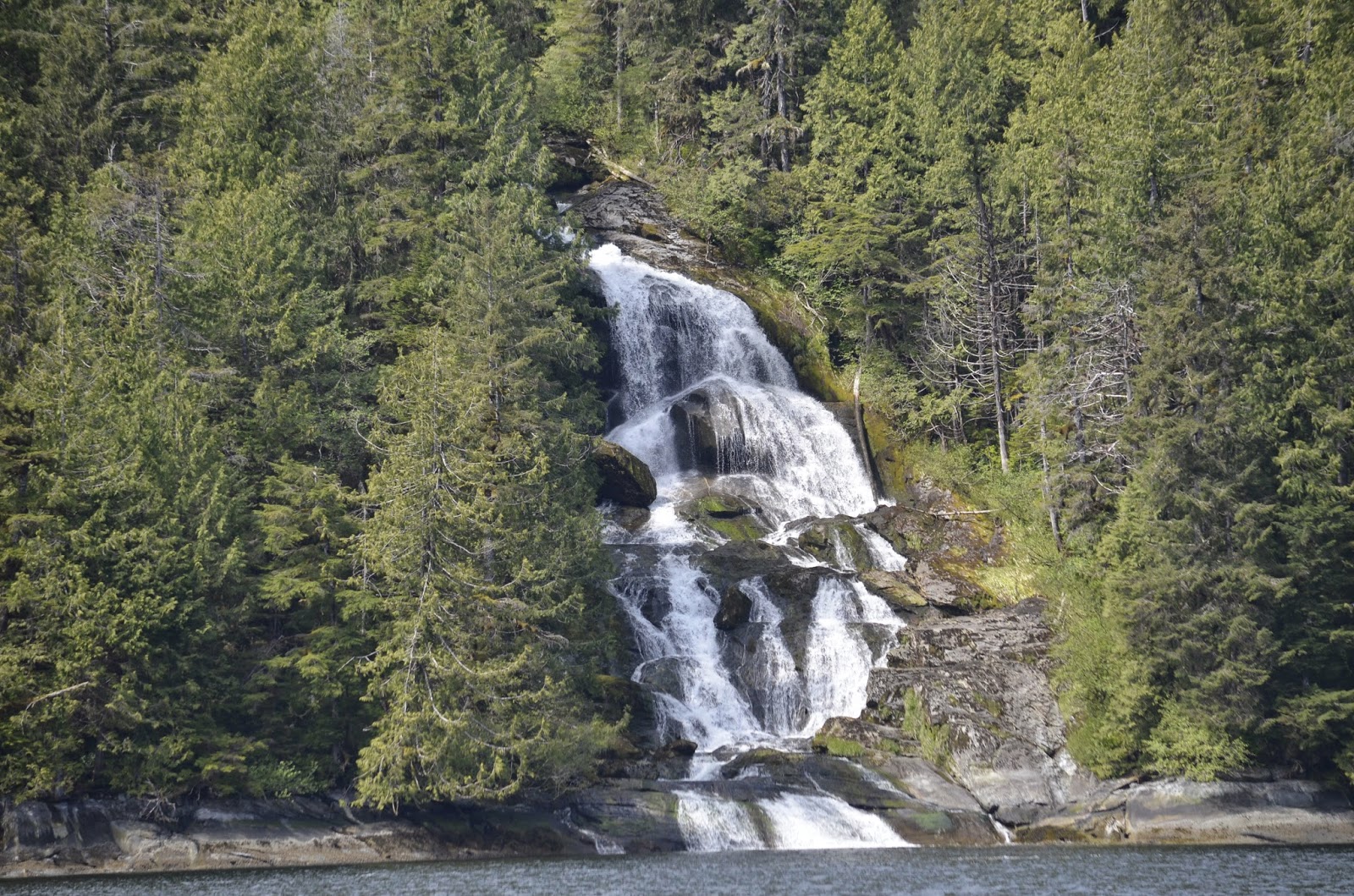 Sea Lurchin: Finlayson Channel to Bottleneck Inlet, May 12-13 , 2015