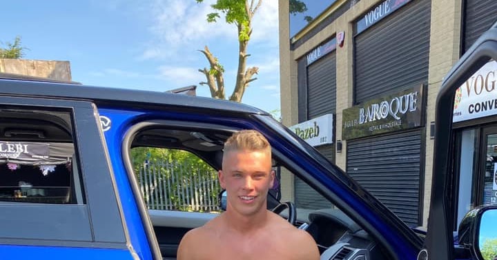 the beauty of male muscle: Josh