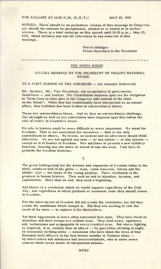 ΑΓΓΙΓΜΑ ΦΥΣΙΚΗΣ...: Σαν σήμερα... 1961, ο πρόεδρος Τζον Κένεντι κάνει ...