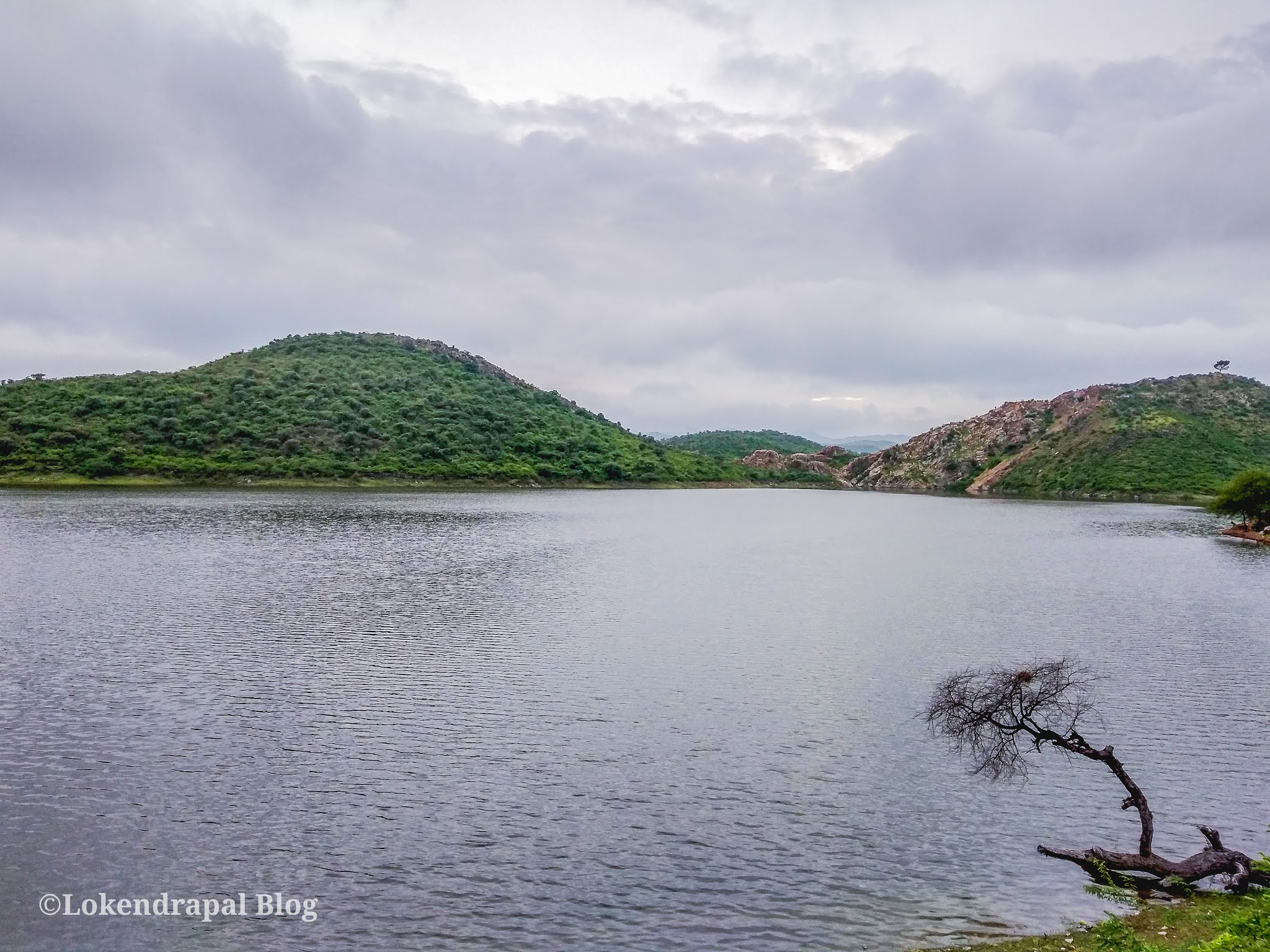 Lokendrapal Blog: Badi Lake | Badi Talab | Lakes of Udaipur | Bahubali ...