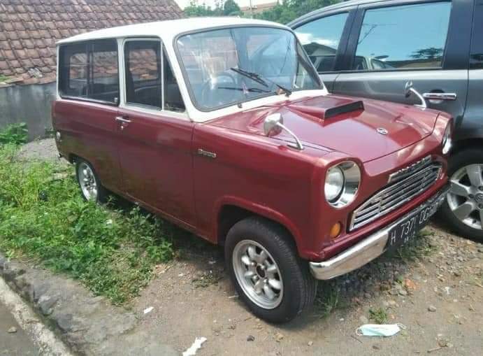 Dijual Mobil Klasik Antik Mazda Kotak Sabun B600 Tahun 64 Langka ...