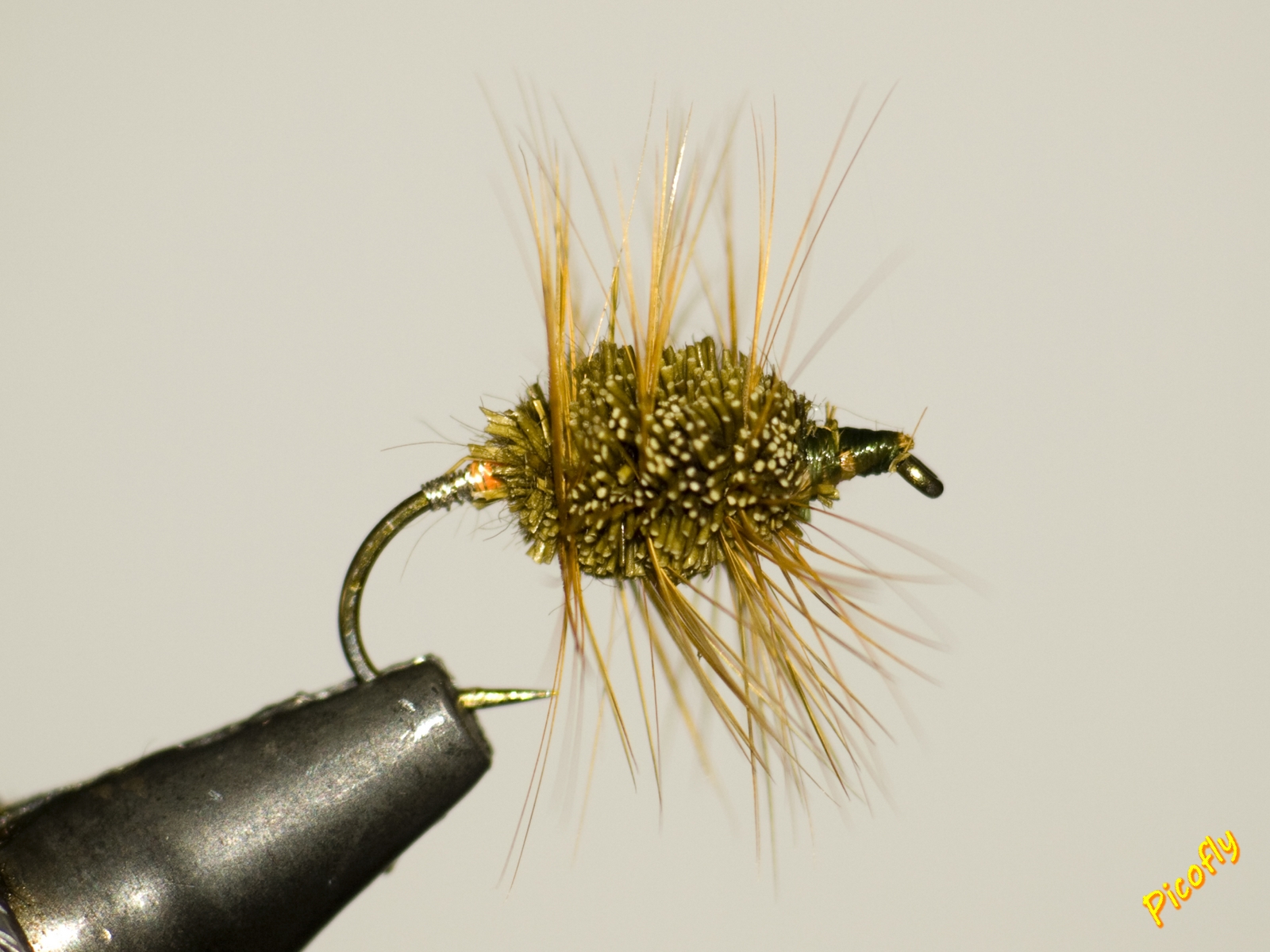 MONTAJES DE MOSCAS PASO A PASO DE PICOFLY