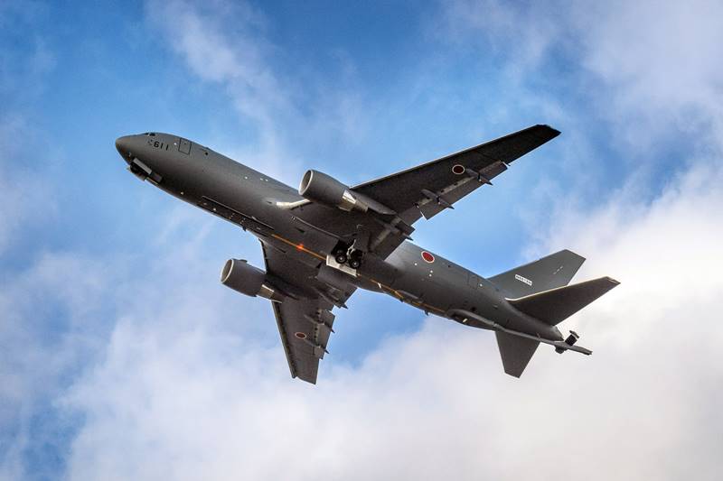 Boeing’s first Japan KC-46 tanker takes flight - Blog Before Flight ...