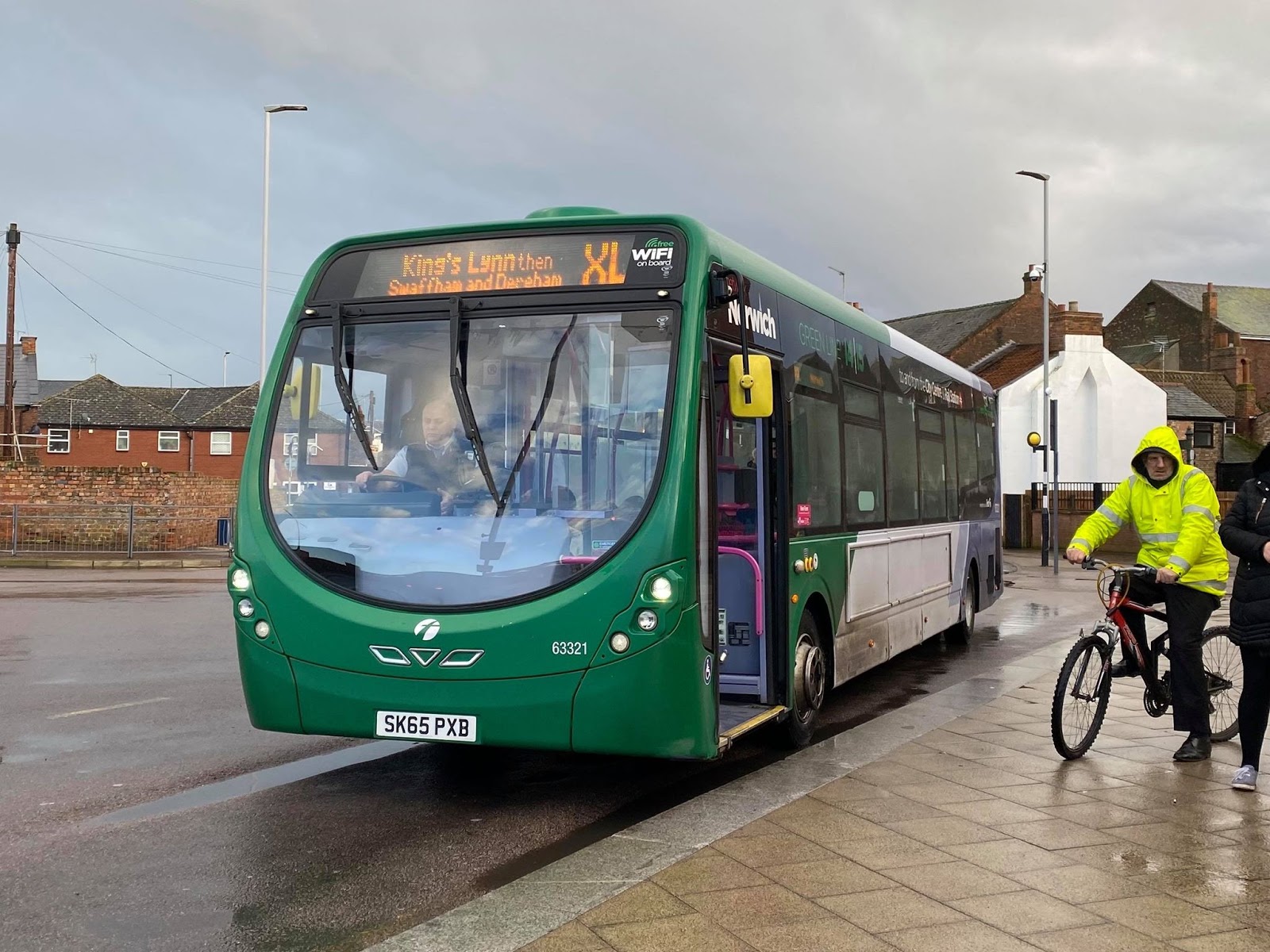 East Norfolk (& East Suffolk) Bus Blog: First Excel Goes Green