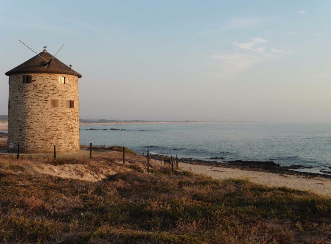 Portugal - Conheça o Mais Belo País da Europa : Praia da Apúlia.....Com ...