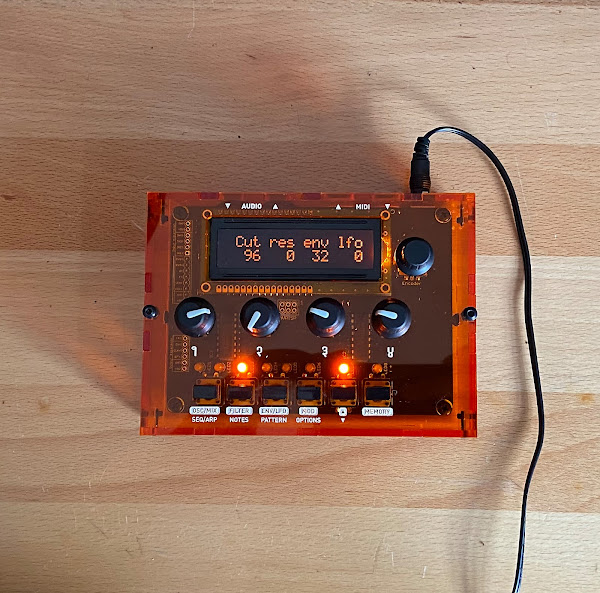 MATRIXSYNTH: Mutable Instruments Shruthi-1, SMR4-MKII: The Classicist