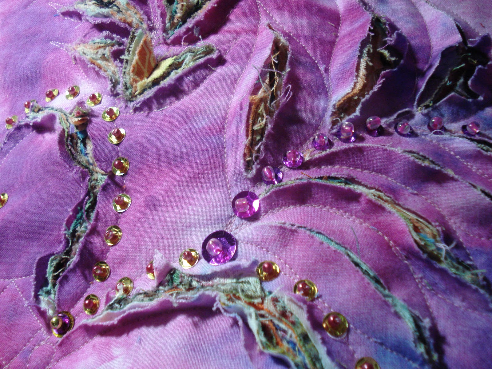 The Nifty Stitcher: Slashing