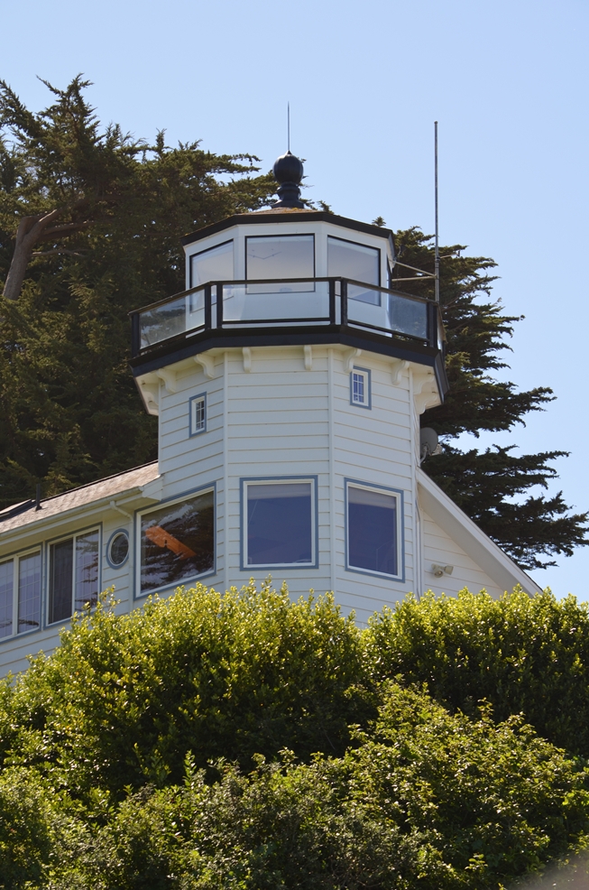 Neal's Lighthouse Blog: Pelican Bay Lighthouse, Brookings, Oregon