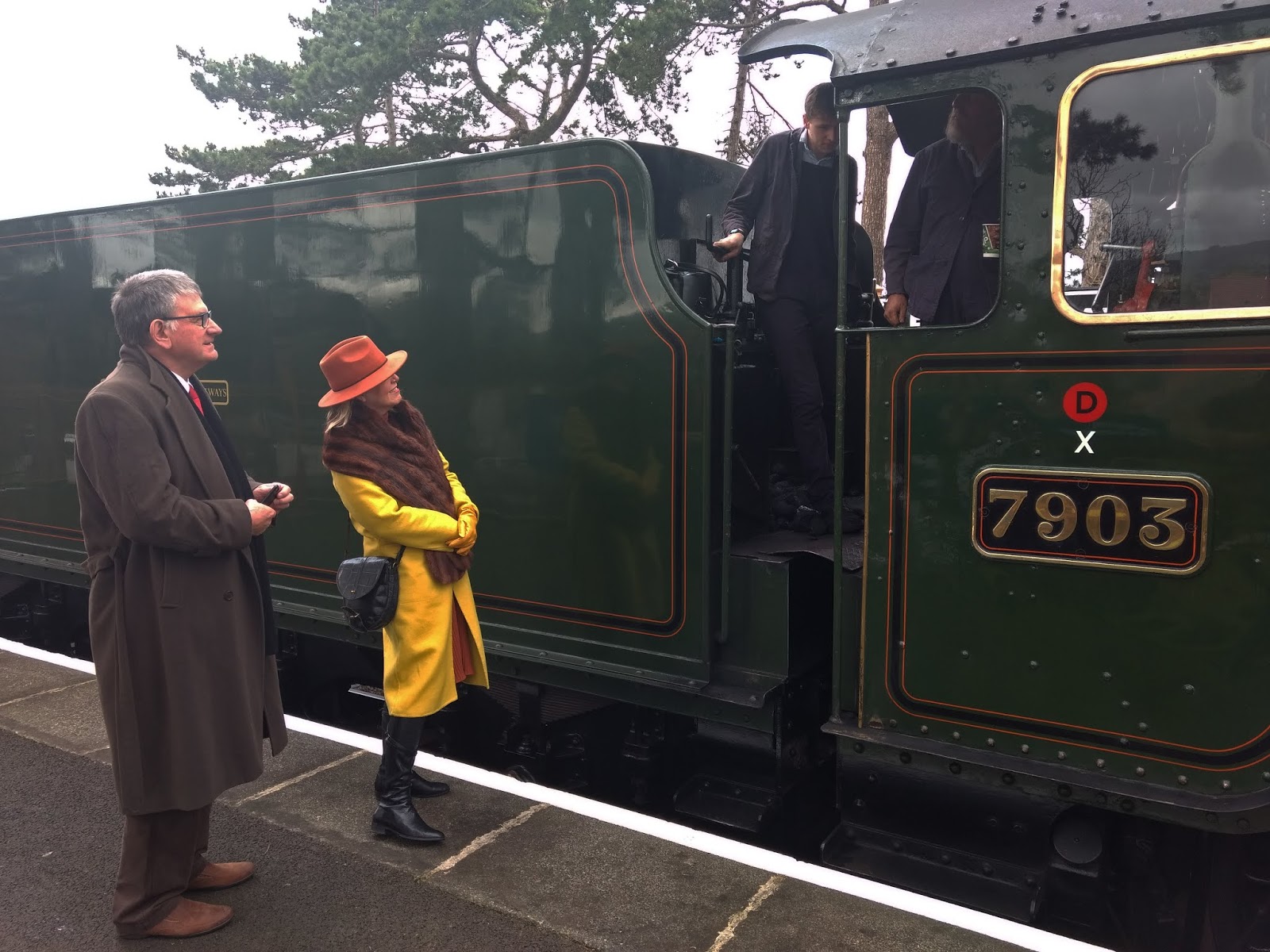 Heritage Herald: GWR bench repaired