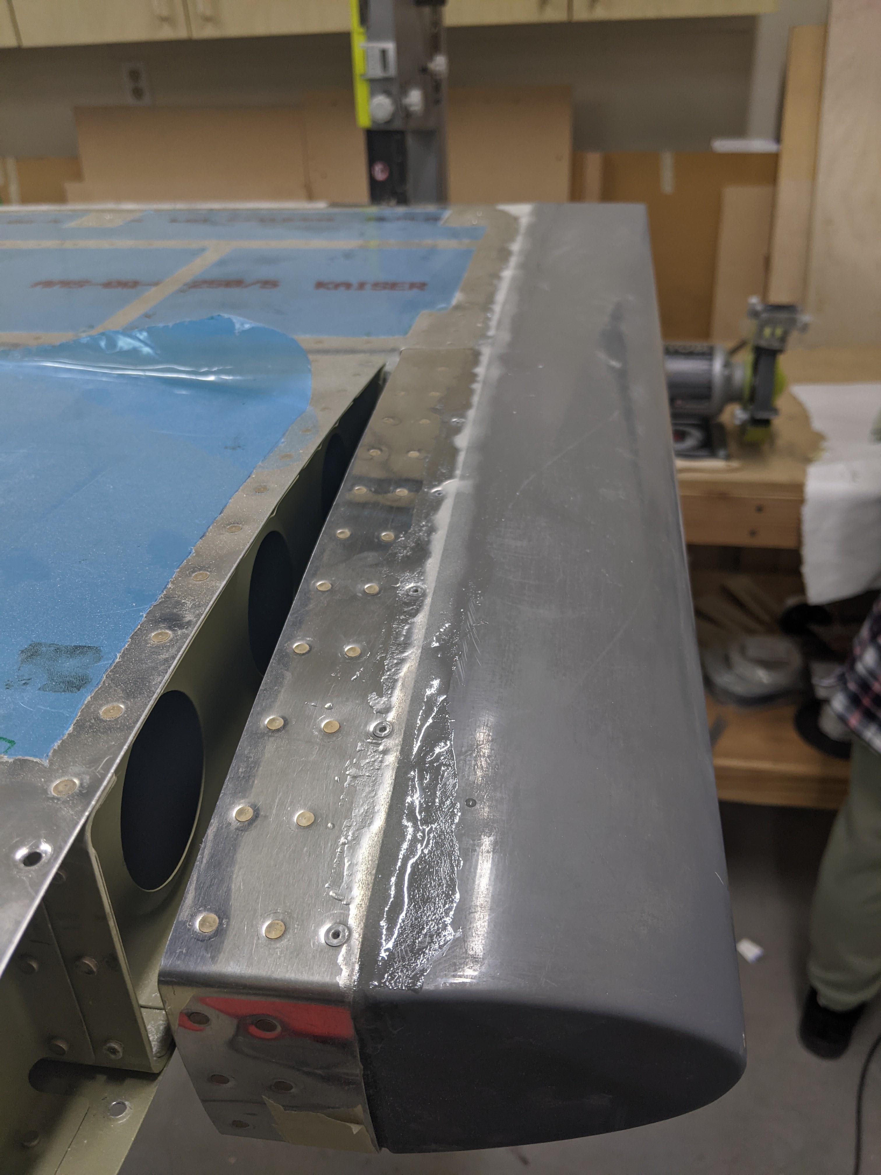 Damazio family's RV-10 project: Empennage fairing layup and filling
