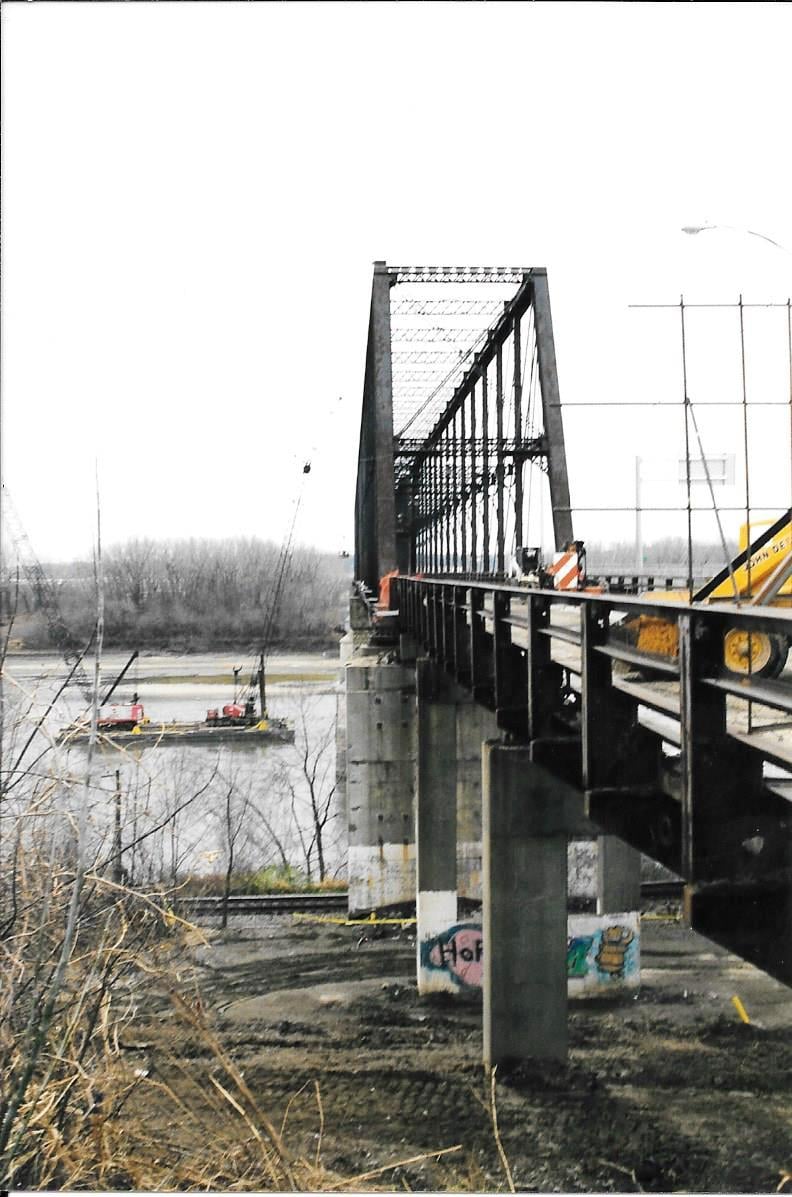 Industrial History: 1887-2001 Chouteau Bridge In Kansas City, MO