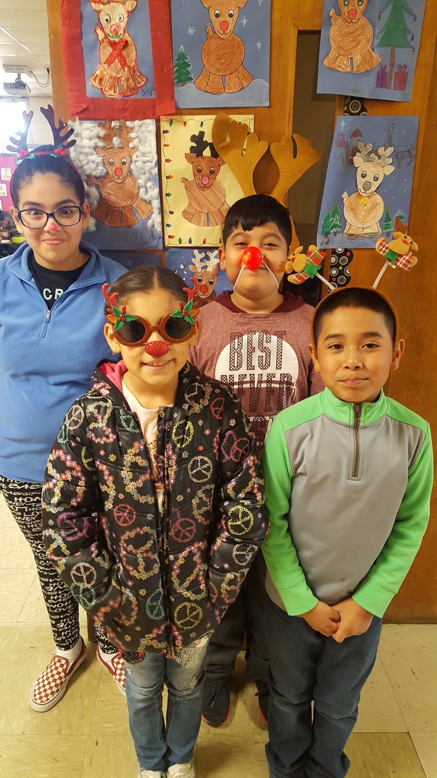 Eagle Pass ISD - iVision: Ray H. Darr Reindeer Day