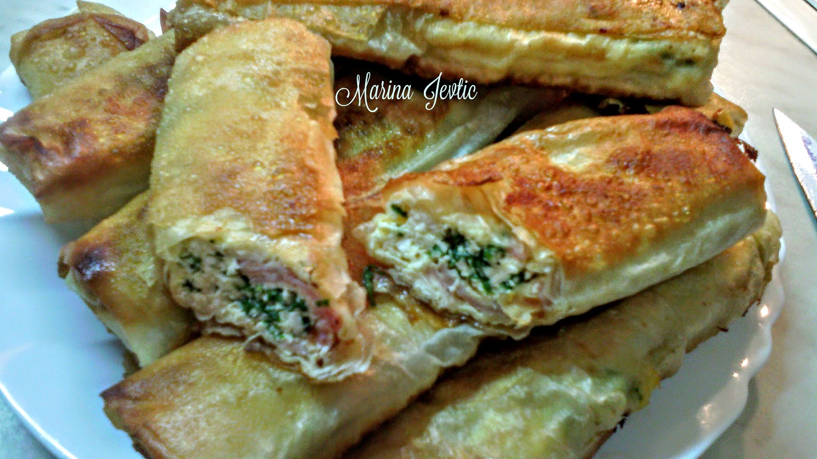 U kuvanju masta pravi svasta: PALACINCI SA SIROM & RUKOLOM & SUNKOM ...