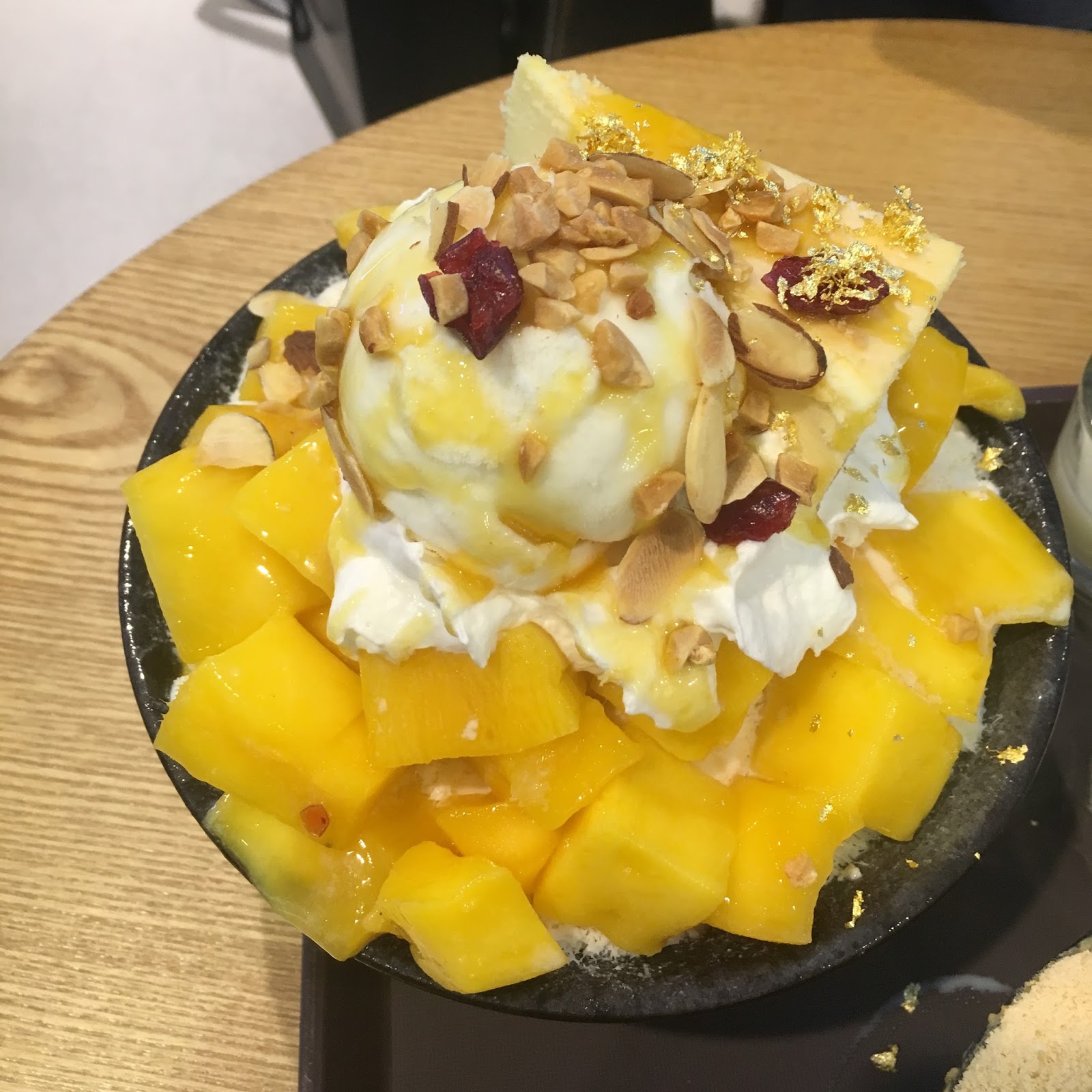 Oma Spoon - Singapore - Travel is my favorite Sport