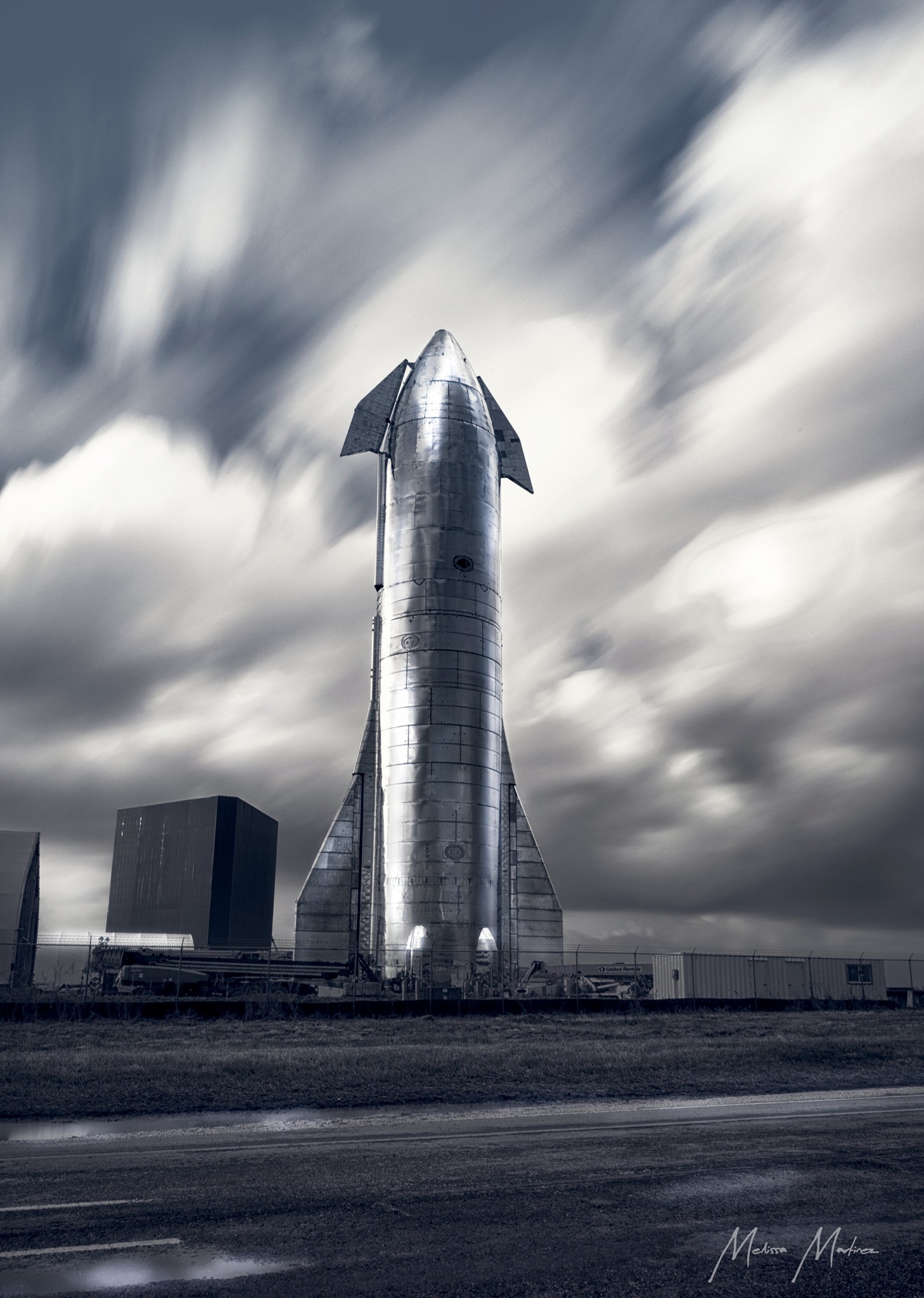 Artistic photos of SpaceX Starship Mk 1 by Melissa Martinez | human Mars