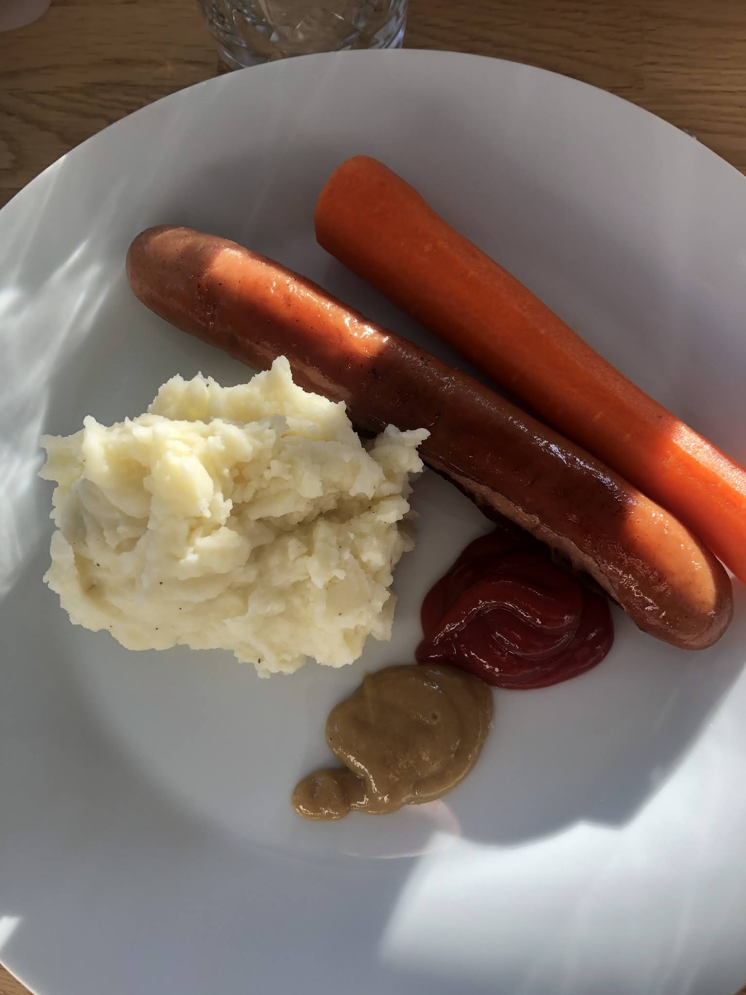 Mat 365: Stekt wienergrillare med potatisstomp