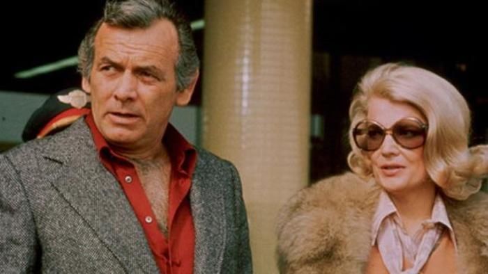 Laura's Miscellaneous Musings: Tonight's Movie: Two-Minute Warning (1976)