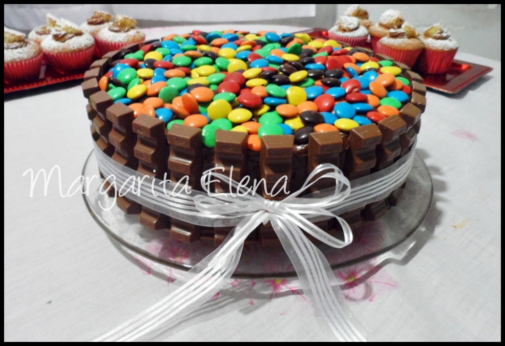 La Margarita - Cocina y deco: Torta con chocolates y roclets