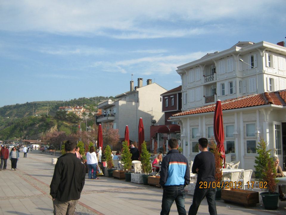 GezentiMete: GezentiMete Mudanya-Trilyede Mayıs 2012