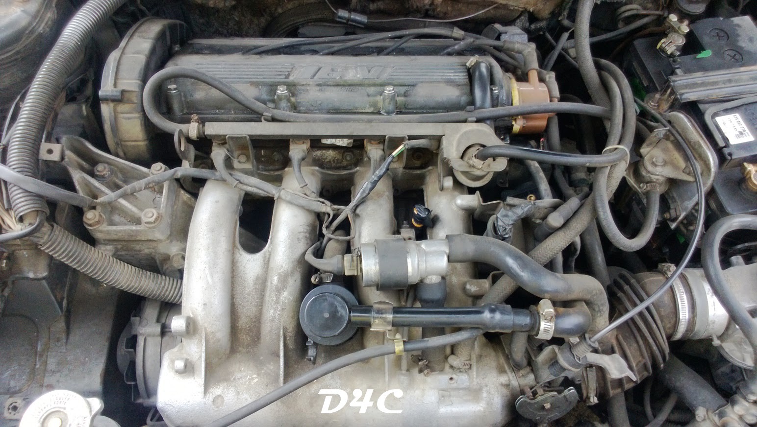 Peugeot 405 Mi16 Engine