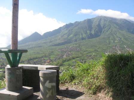 Desa Wisata Samiran: Pos Pengamatan Uga - Desa Samiran, Boyolali