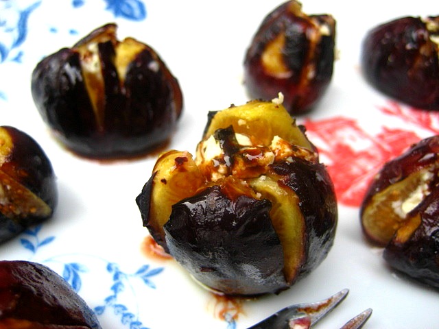 Grilled Figs Stuffed with Goat Cheese