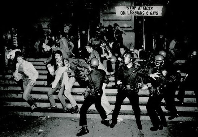 Old Photos of Stonewall Riots, June 28, 1969 (and following days ...