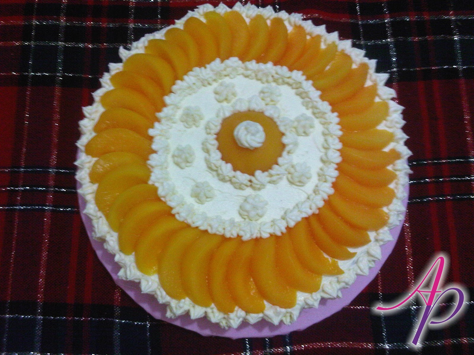 Alessandra Producciones: Torta Melocotón y Crema de Mantequilla