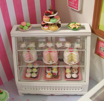Little Things By Anna: "A Little Slice Of Heaven" Mini Bakery...