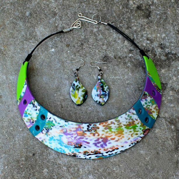 Fabric chocker necklace