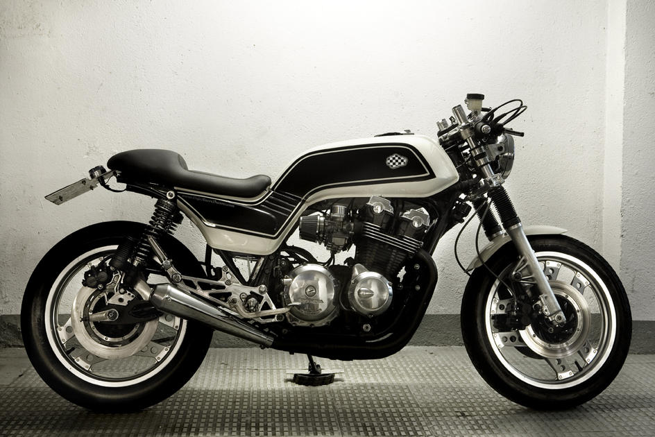 79 CB750 Limited Streetfighter/Cafe style buildup | DO THE TON