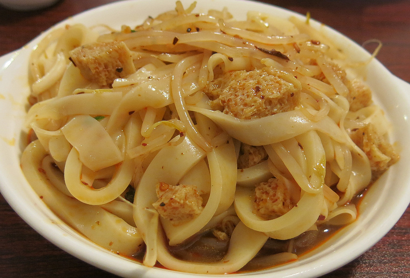 Full Noodle Frontity: Heading Back For a Cold One: Xi'an Gourmet's Liang Pi