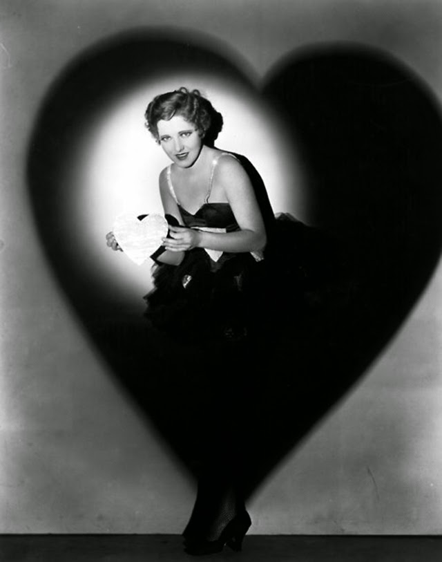 20 Beautiful Vintage Valentine Pin-Ups From the 1920s and 1930s ...