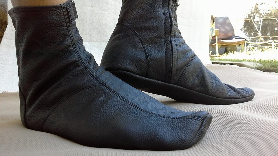 FIQIH ASWAJA: Muzah, Sepatu di Daerah Arab (Fathul Qarib)