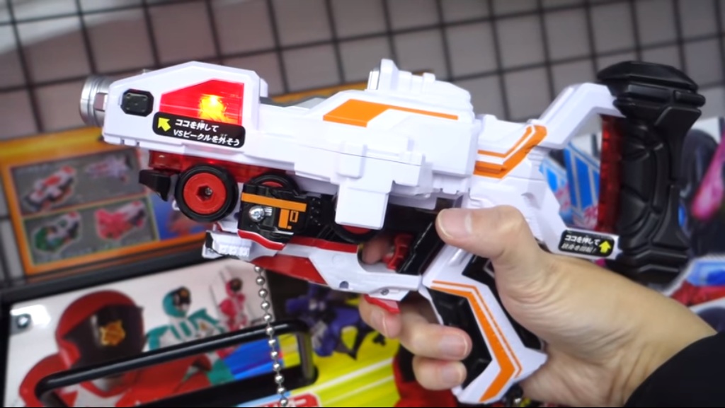 DX Double Transformation Gun VS Changer Demo - JEFusion