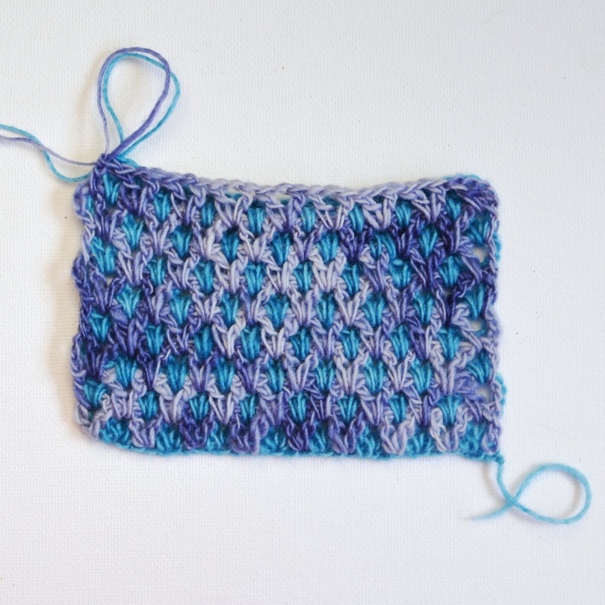 Dotty Cowl: Free Pattern And Tutorial