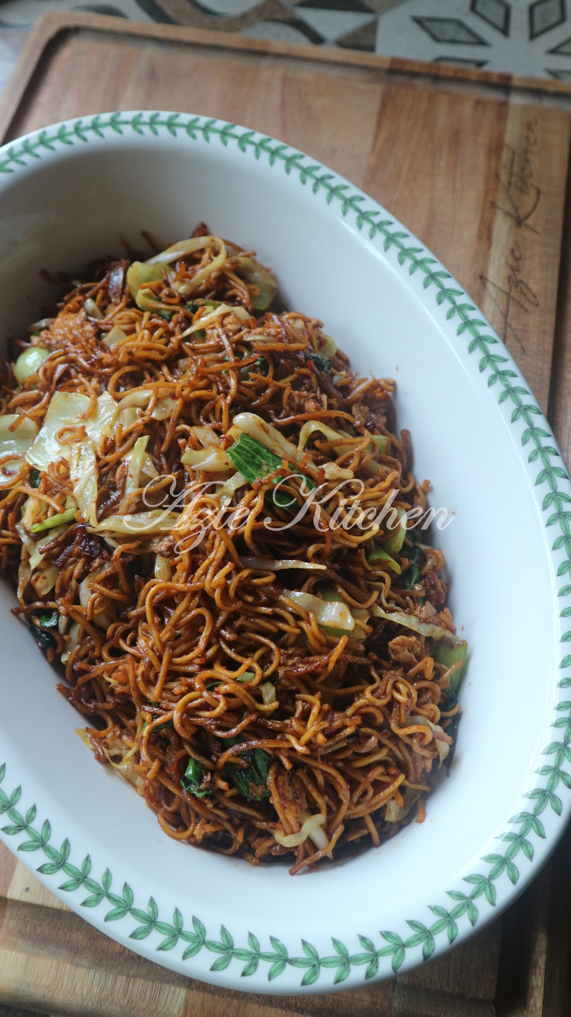 Yee Mee Goreng Yang Simple - Azie Kitchen