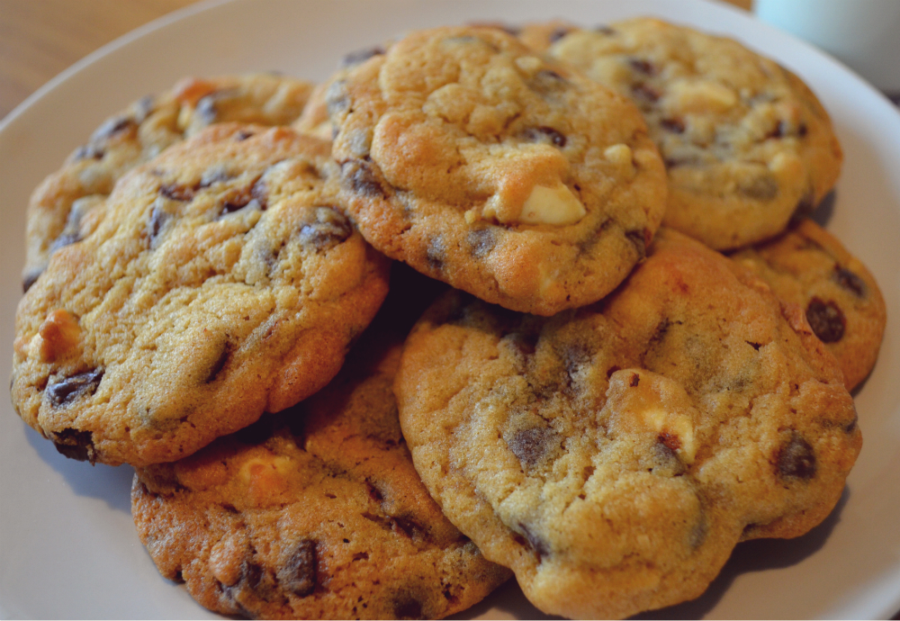 Ever So Juliet | Edinburgh lifestyle blog: How to: bake chocolate chip ...