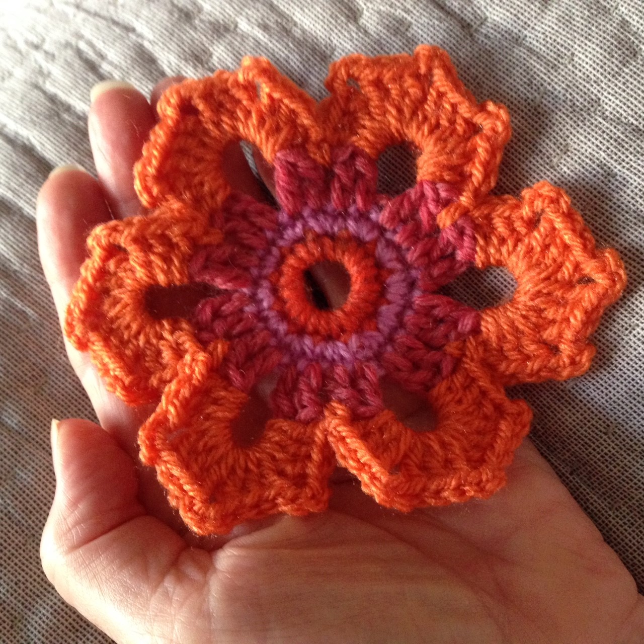 Susan Pinner: 6 POINT FLOWER PATTERN