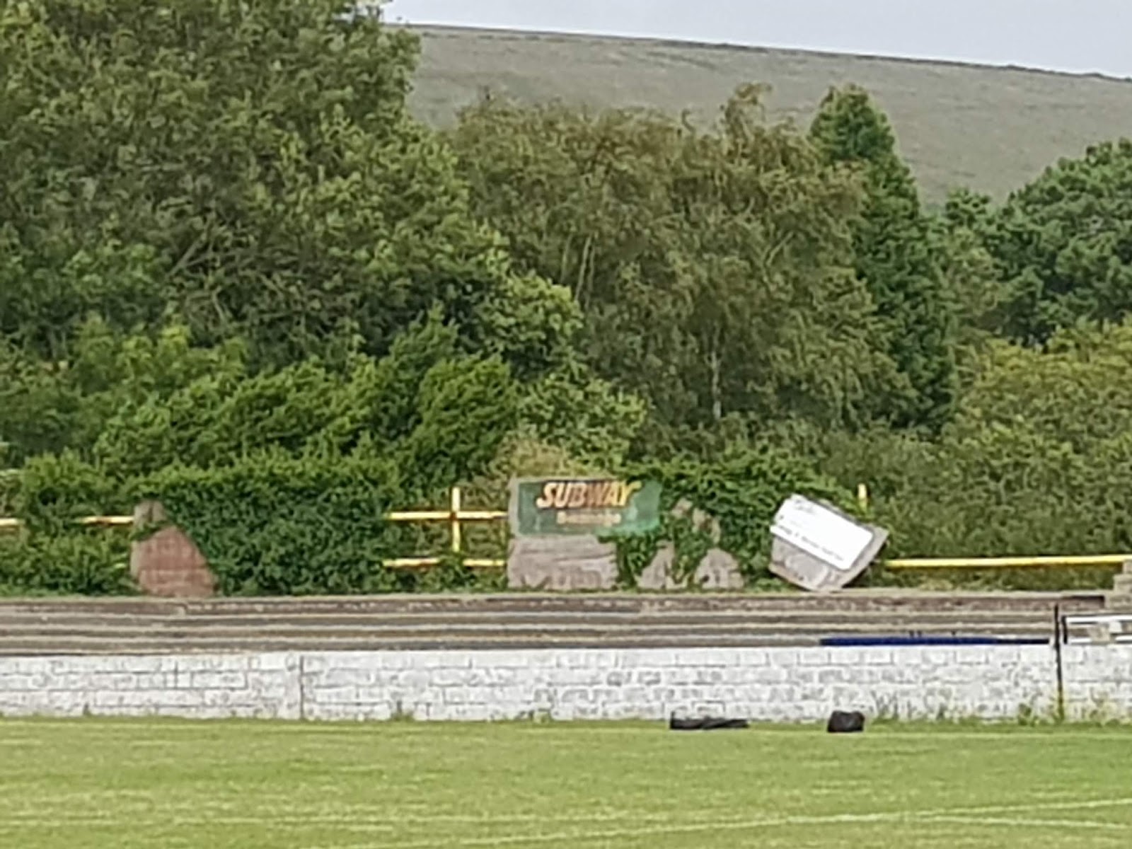 sloughtownsoapbox: UP THE SWANNY