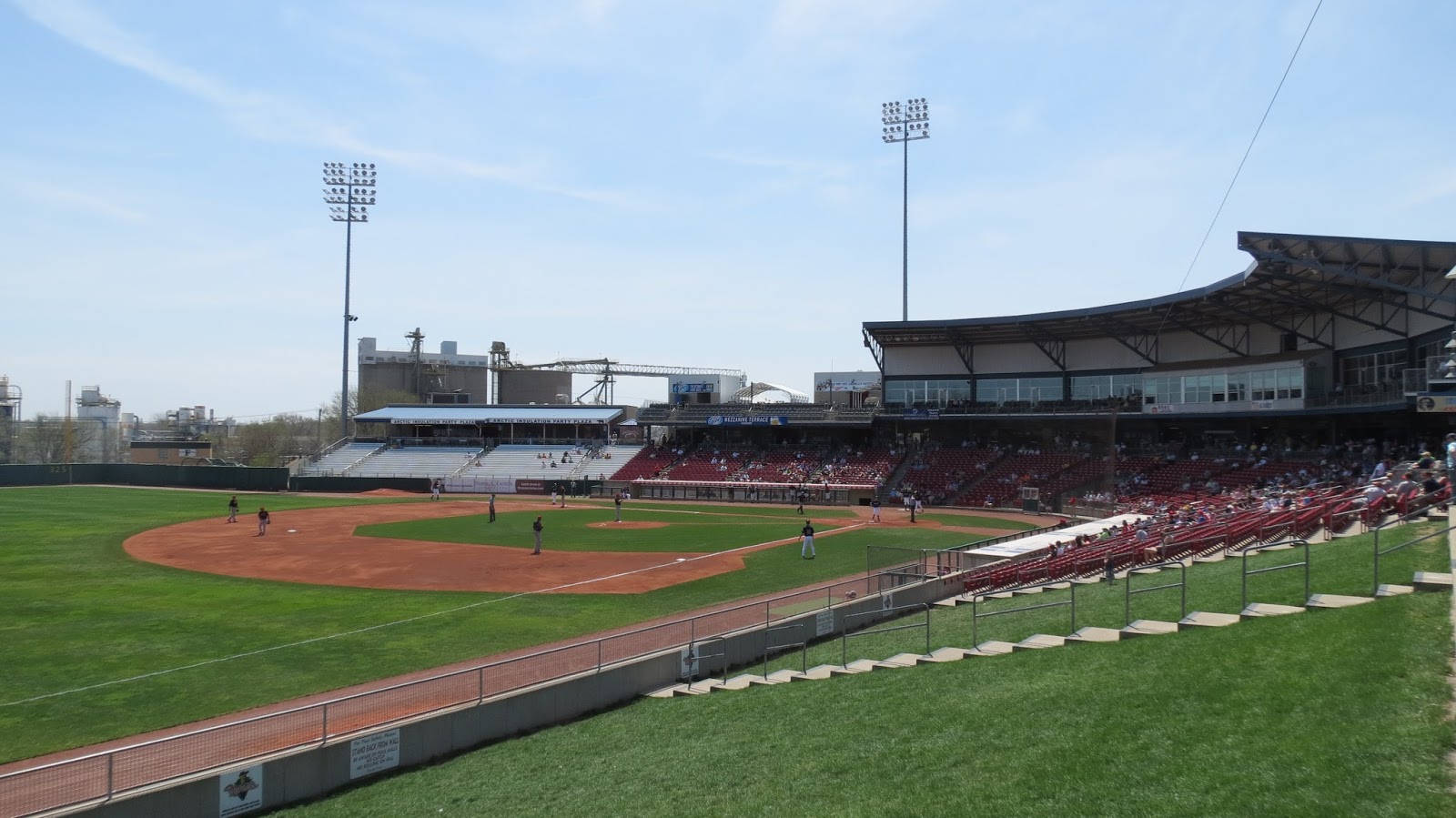 Diamond Visits: New Veterans Memorial Stadium - Cedar Rapids, Iowa ...