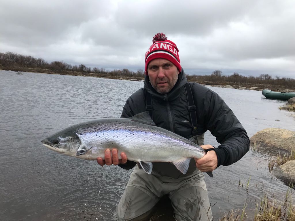 Roxtons Yokanga Blog: Largest Salmon So Far