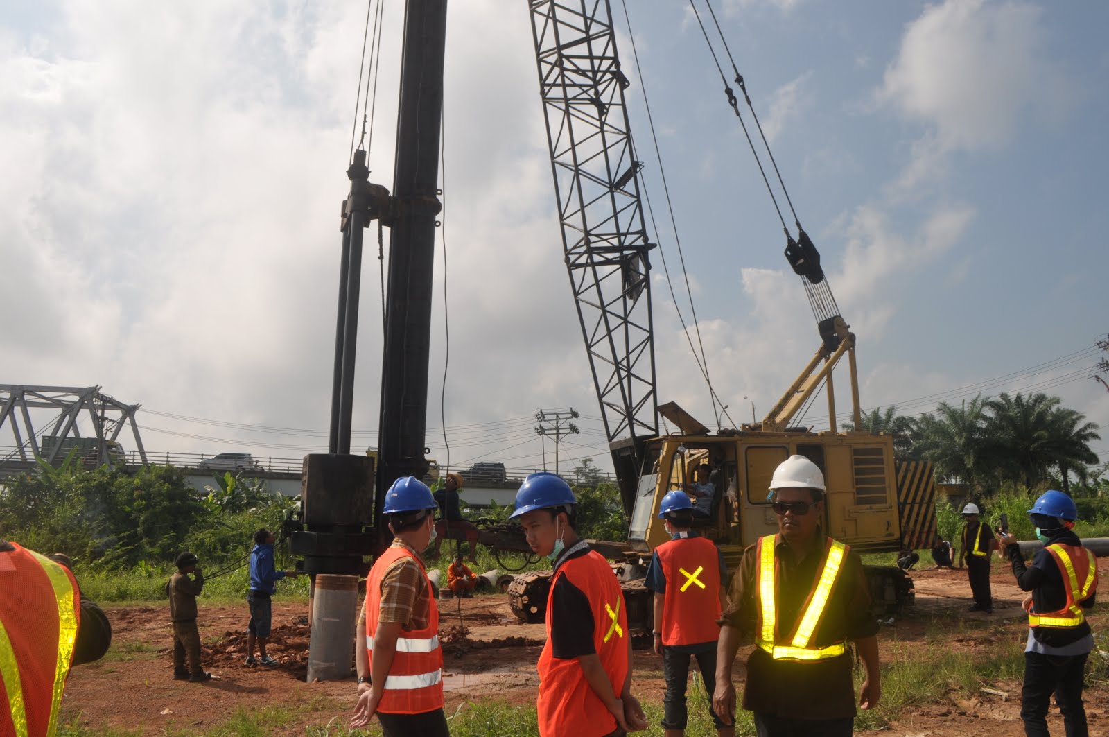 CIVIL ENGINEERING: K3 Dalam Pemancangan Tiang Pancang